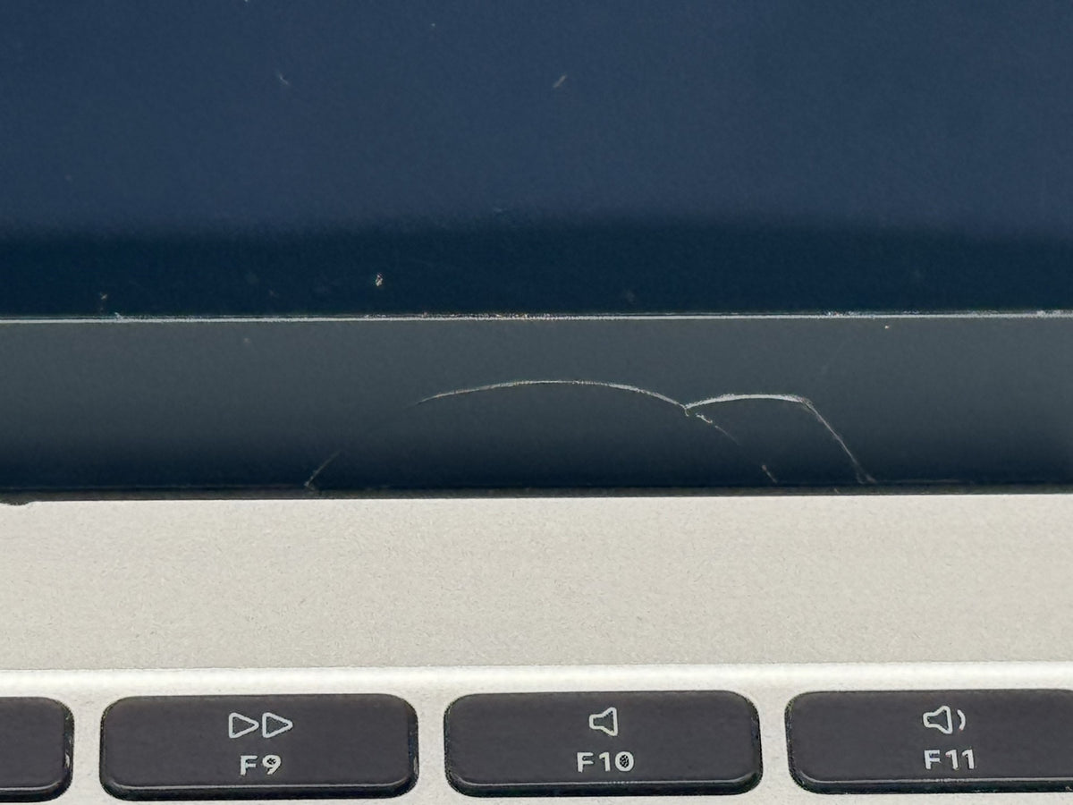Apple Macbook Pro A1989, 2018 Intel I5-8259U, 16GB Ram, 256GB HHD ...